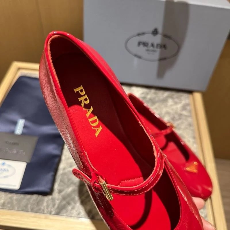 Economical Prada Low Shoes