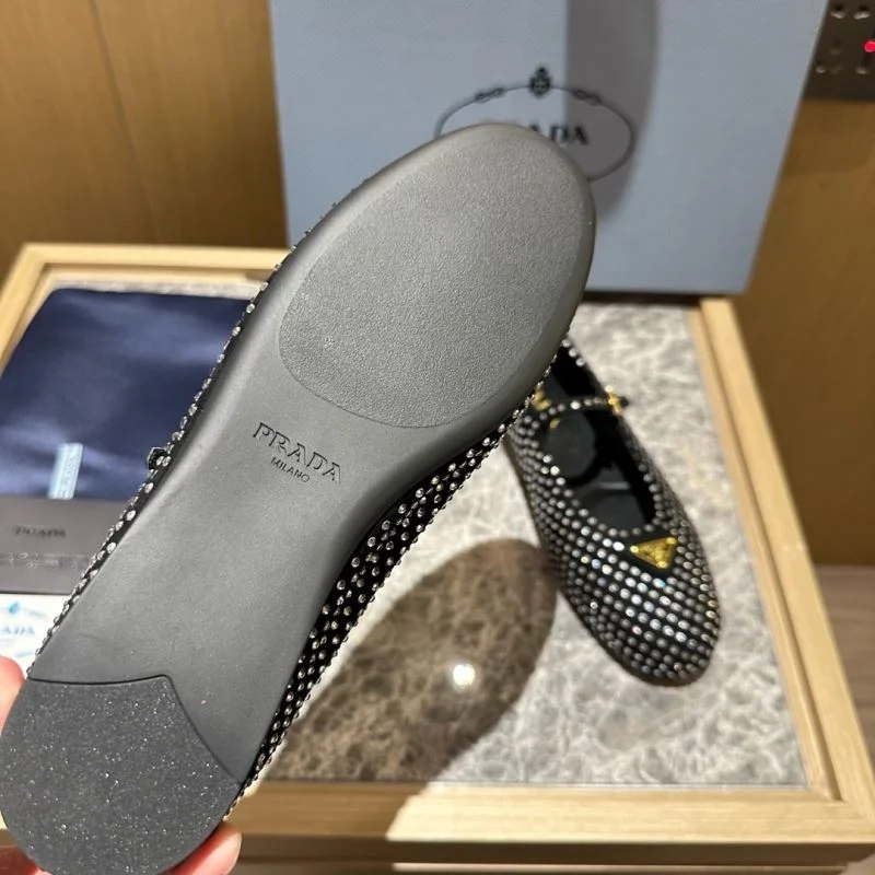 Precise copy Prada Low Shoes