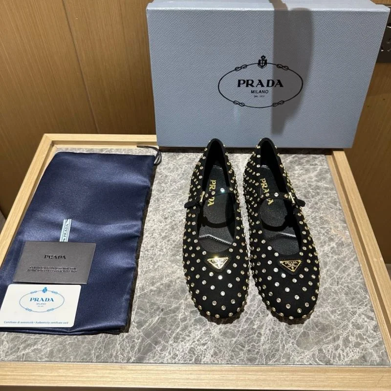 Prada Low Shoes