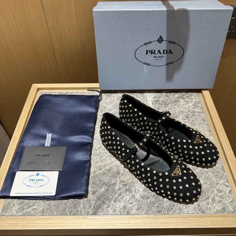 Discounted Prada Low Shoes