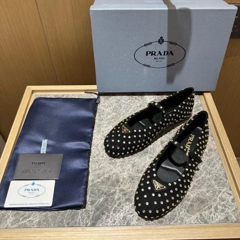Discounted Prada Low Shoes