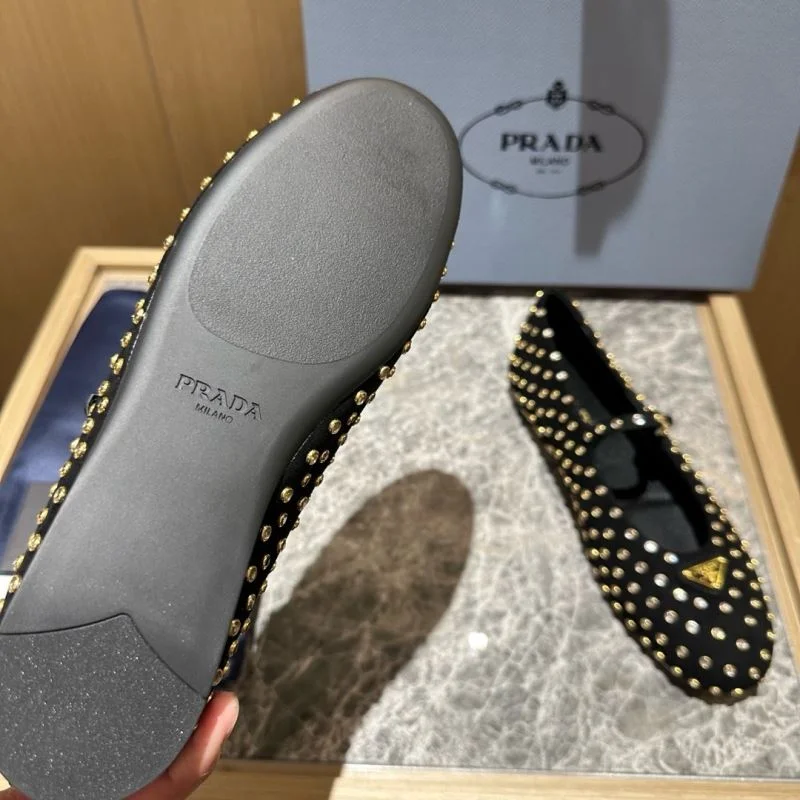 Discounted Prada Low Shoes