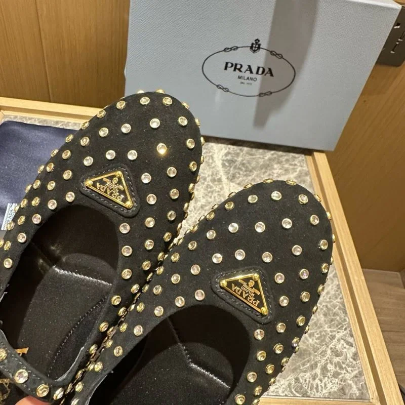 Discounted Prada Low Shoes