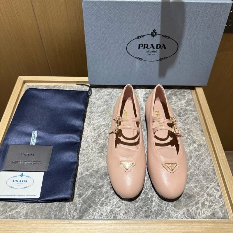 Prada Low Shoes