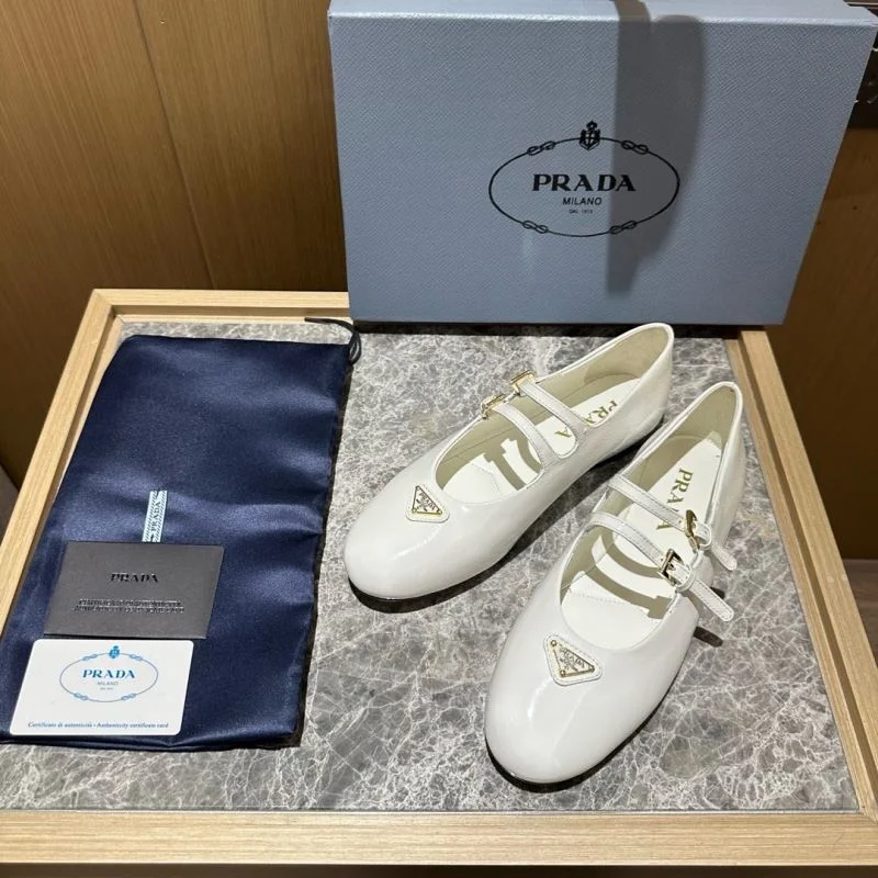 1:1 copy Prada Low Shoes