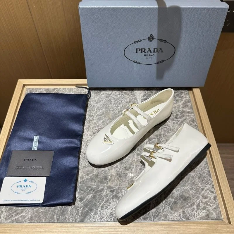 1:1 copy Prada Low Shoes