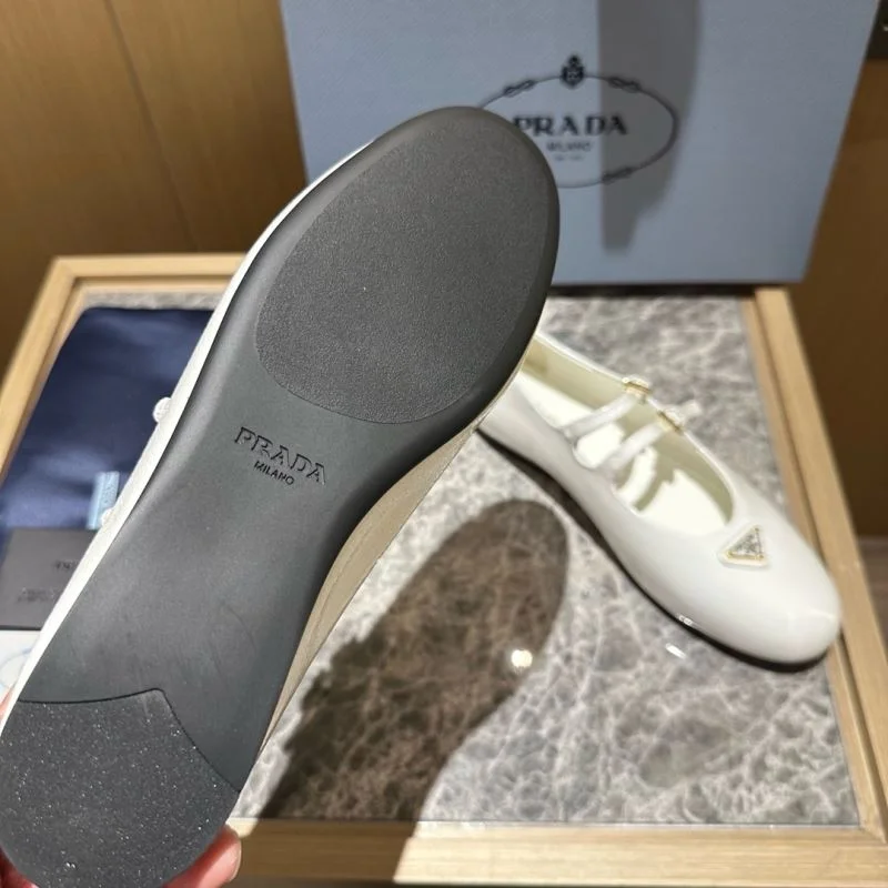 1:1 copy Prada Low Shoes