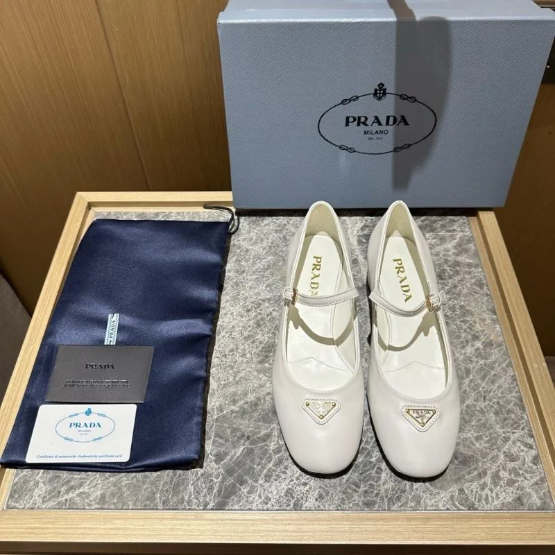 Prada Low Shoes