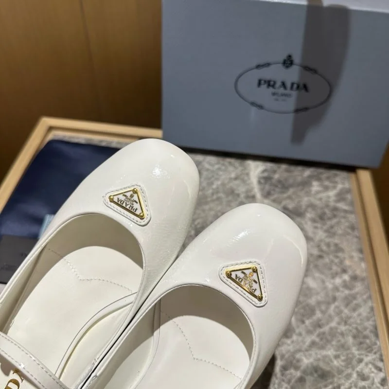 Original Prada Low Shoes