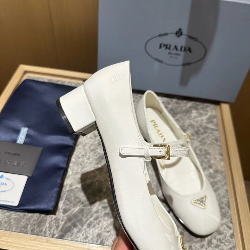 Original Prada Low Shoes