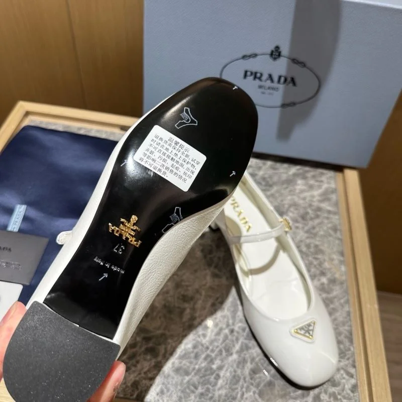 Original Prada Low Shoes