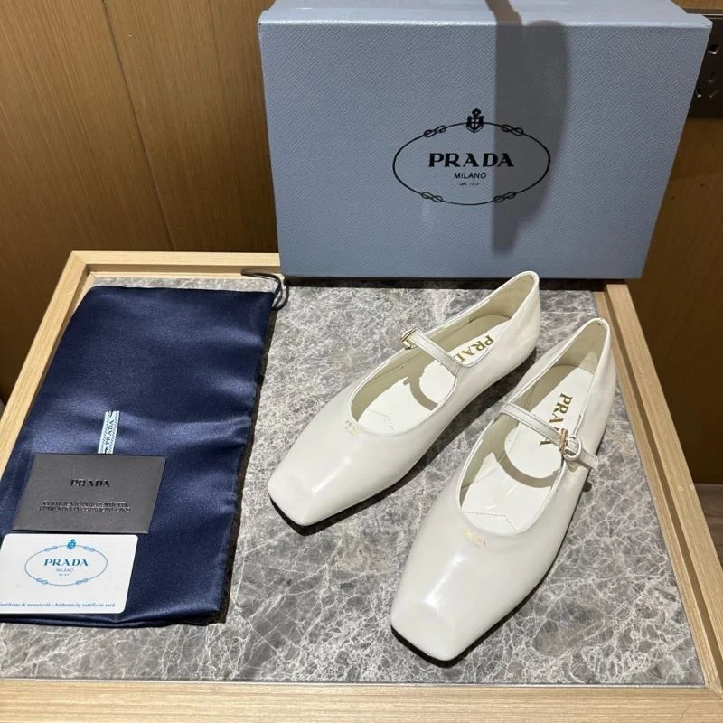 Original Prada Low Shoes