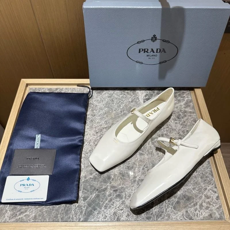 Original Prada Low Shoes