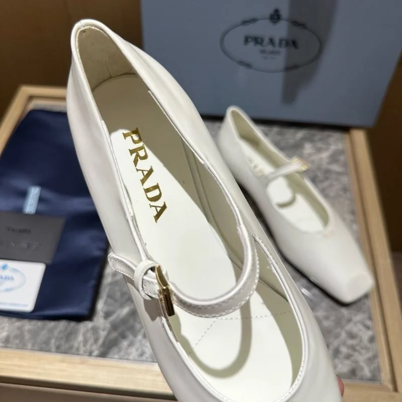 Original Prada Low Shoes
