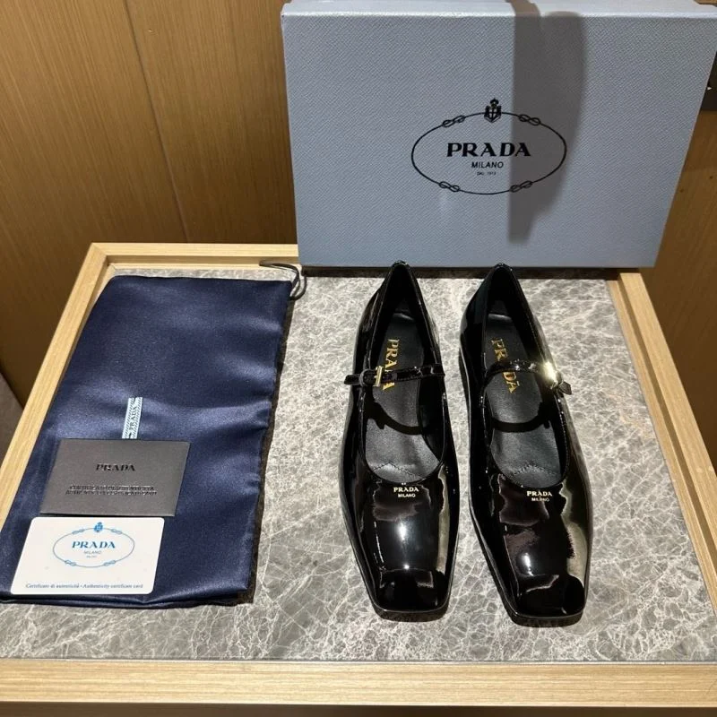 Prada Low Shoes