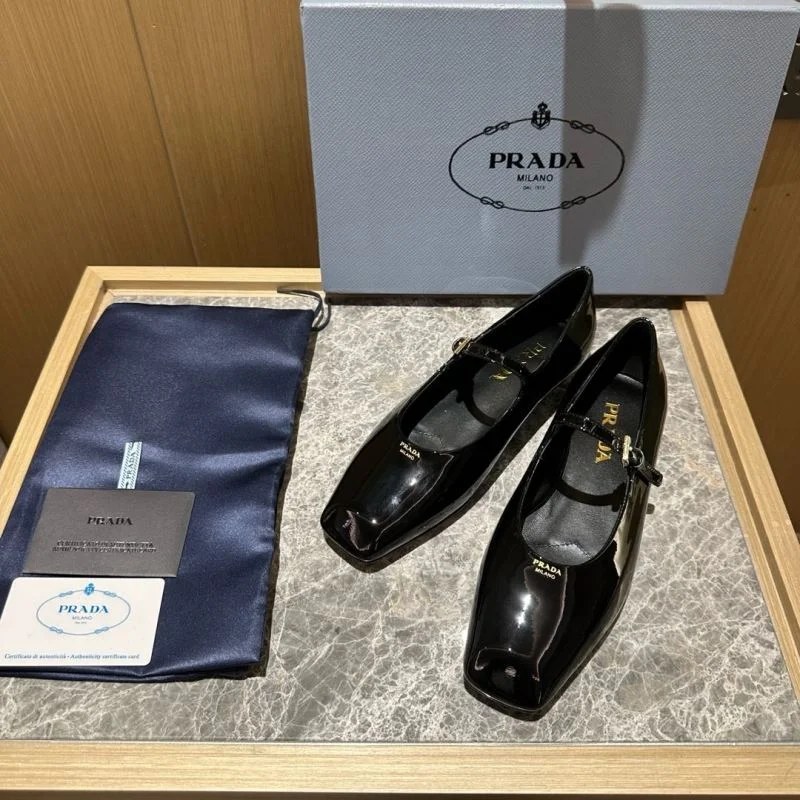 1:1 copy Prada Low Shoes