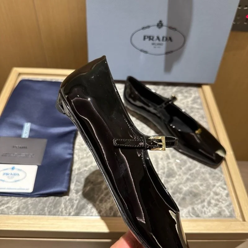1:1 copy Prada Low Shoes