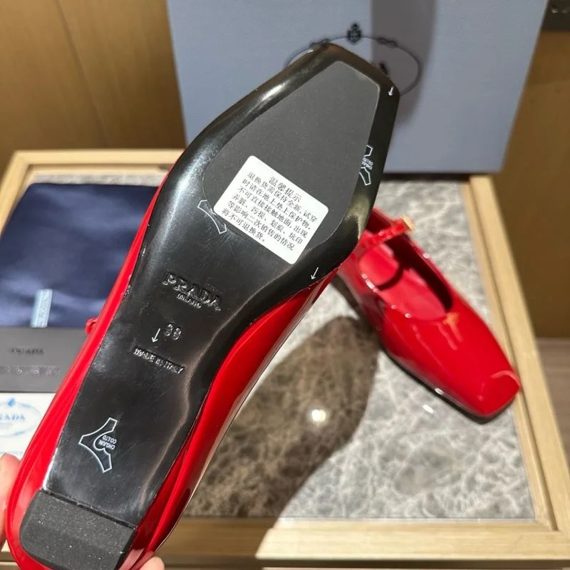 1:1 copy Prada Low Shoes
