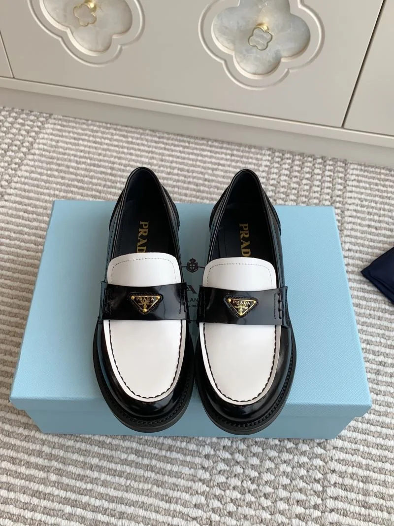 Prada Low Shoes