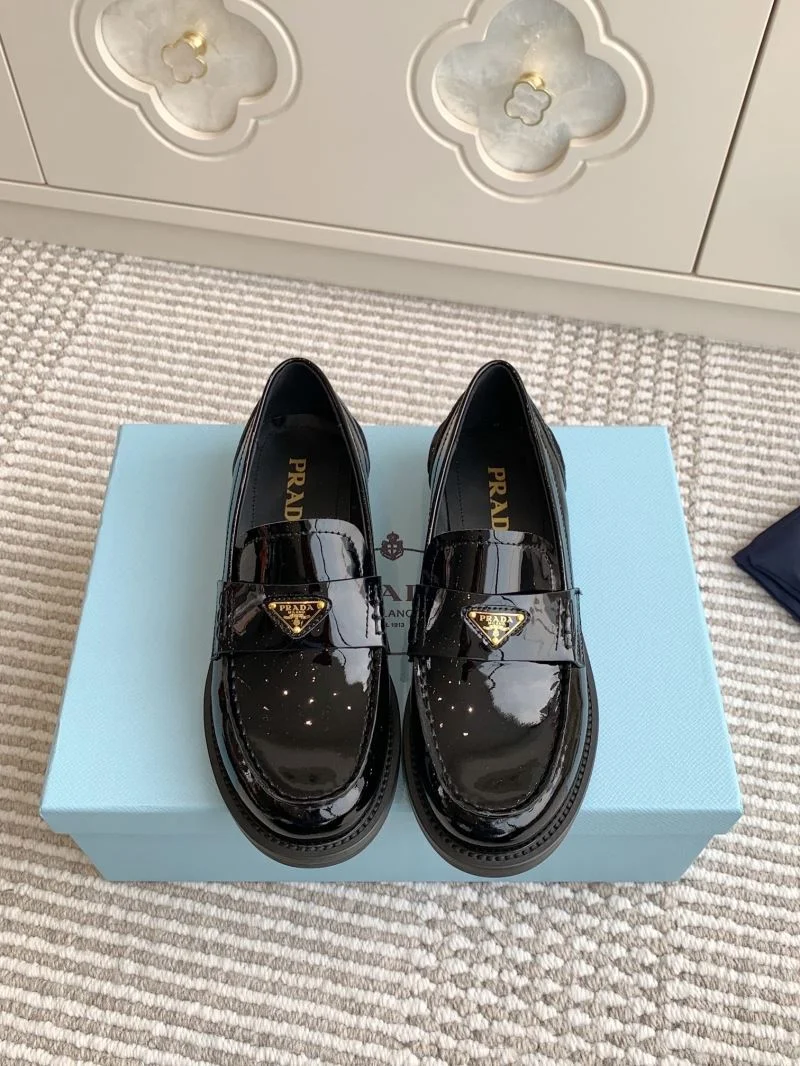 Prada Low Shoes