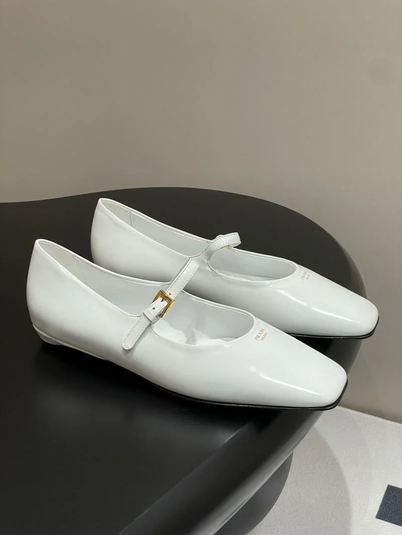 Prada Low Shoes