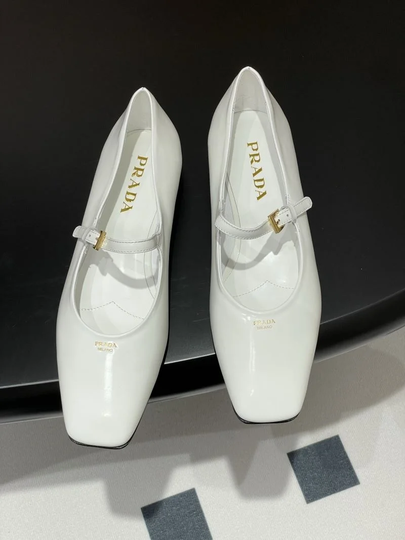 Discounted Prada Low Shoes