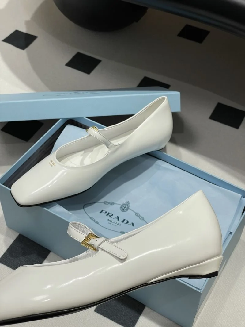 Discounted Prada Low Shoes