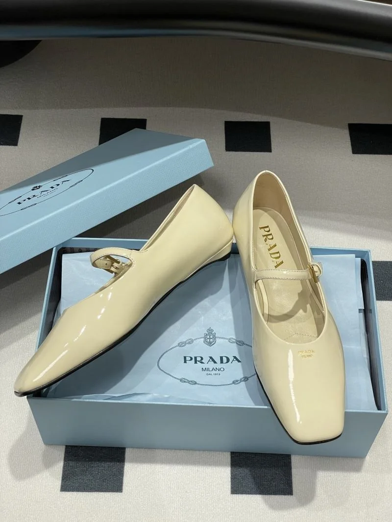 Economical Prada Low Shoes