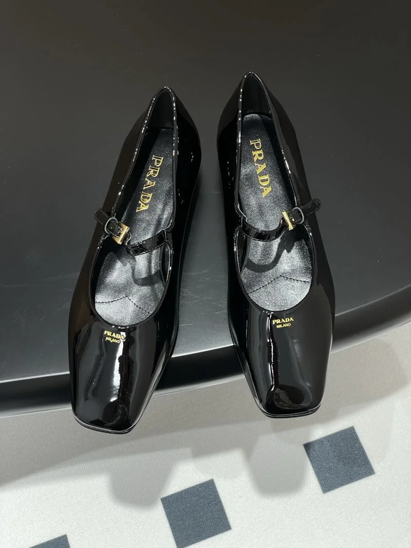 Inexpensive Prada Low Shoes
