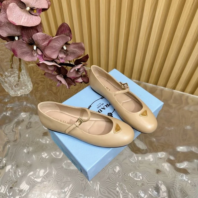 Precise copy Prada Low Shoes