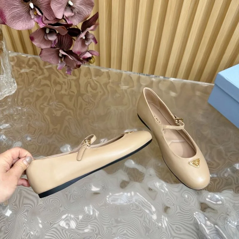 Precise copy Prada Low Shoes