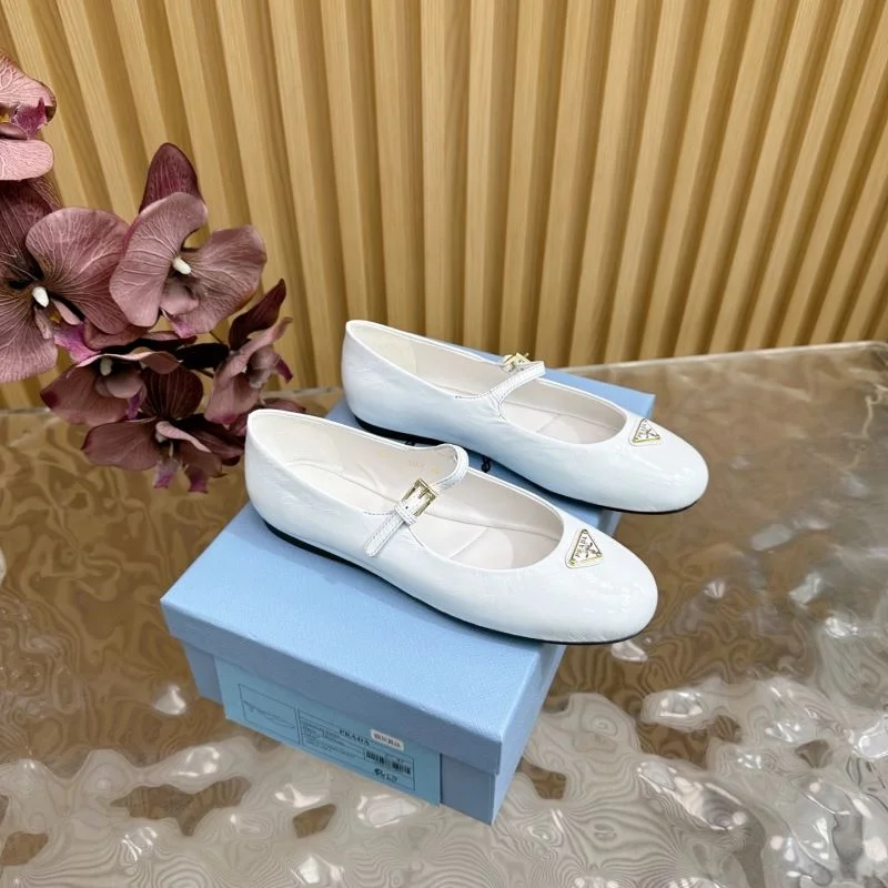 Prada Low Shoes