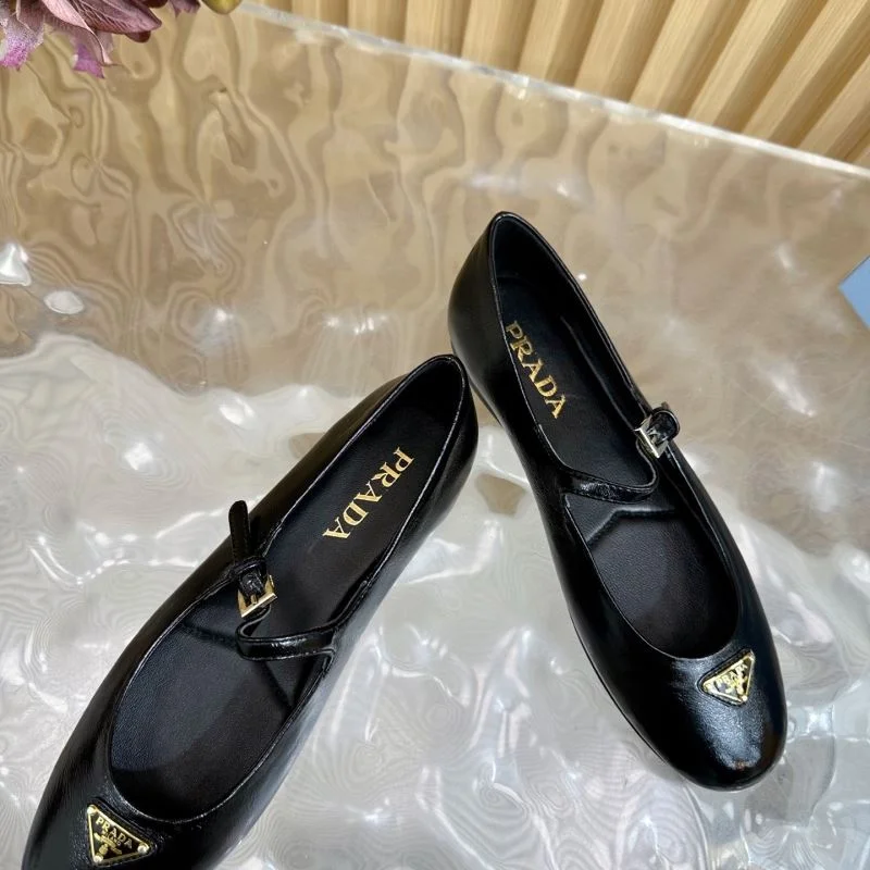 Low-cost Prada Low Shoes