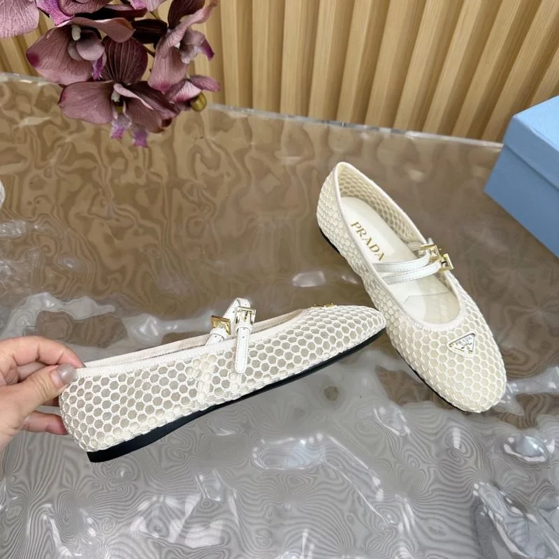 Mirror quality Prada Low Shoes