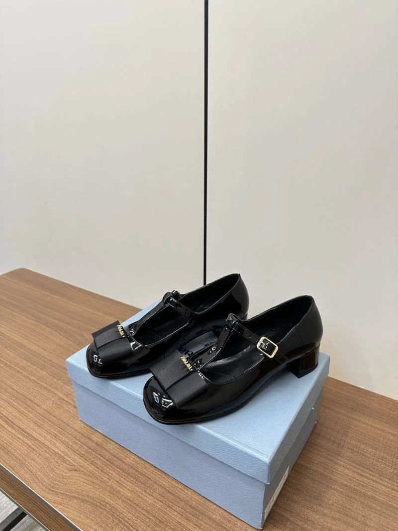 High accuracy Prada Low Shoes