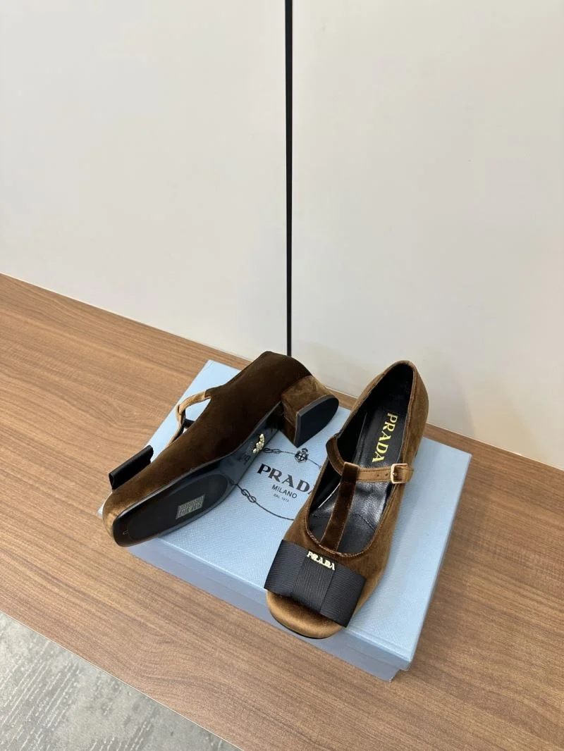 Reasonably priced Prada Low Shoes