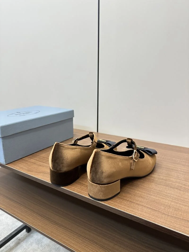 Reasonably priced Prada Low Shoes