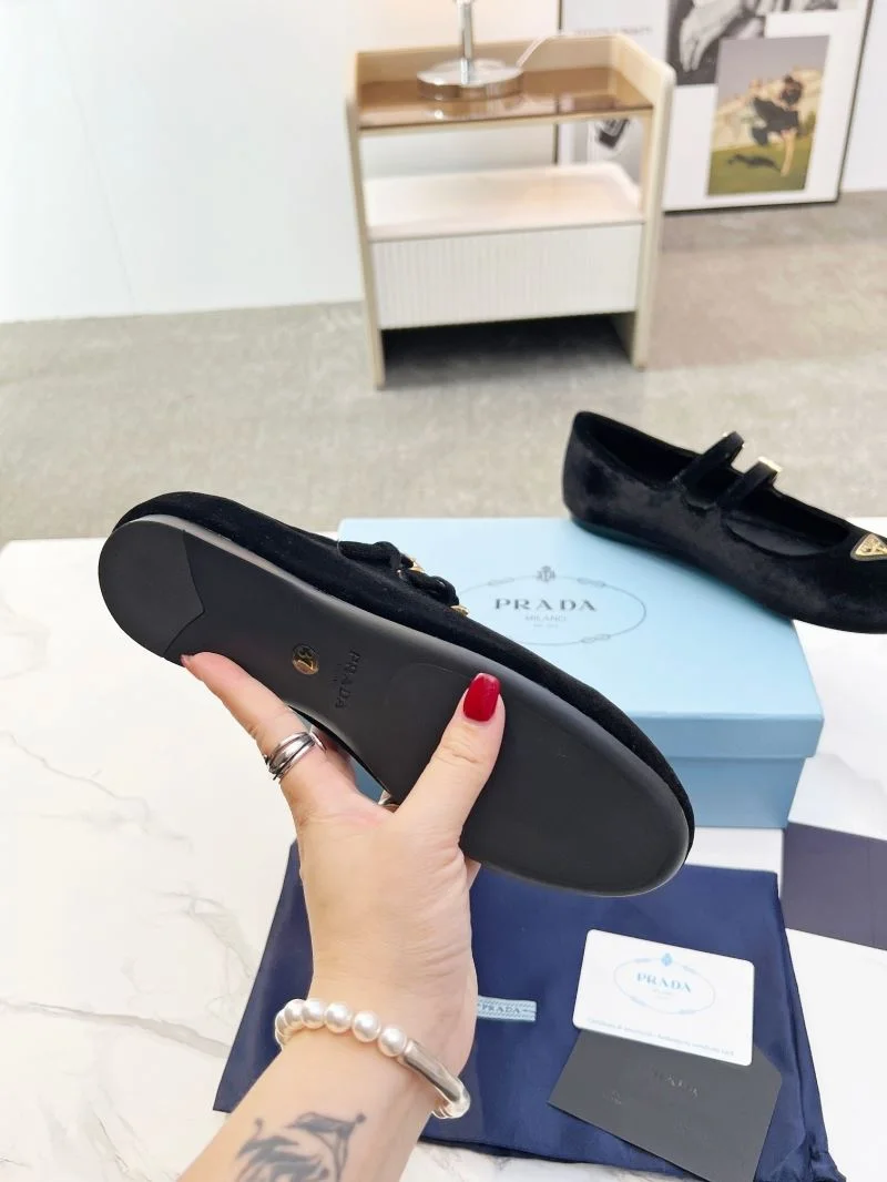 High accuracy Prada Low Shoes