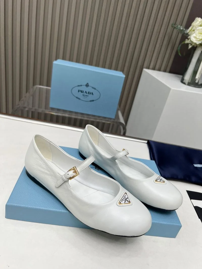 Prada Low Shoes