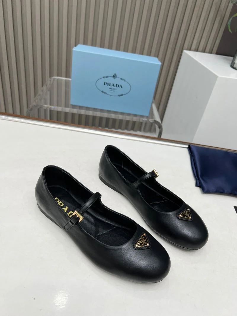 Inexpensive Prada Low Shoes