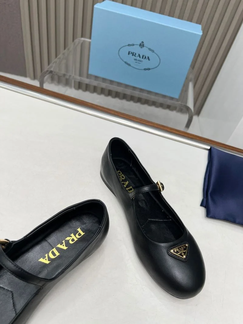 Inexpensive Prada Low Shoes