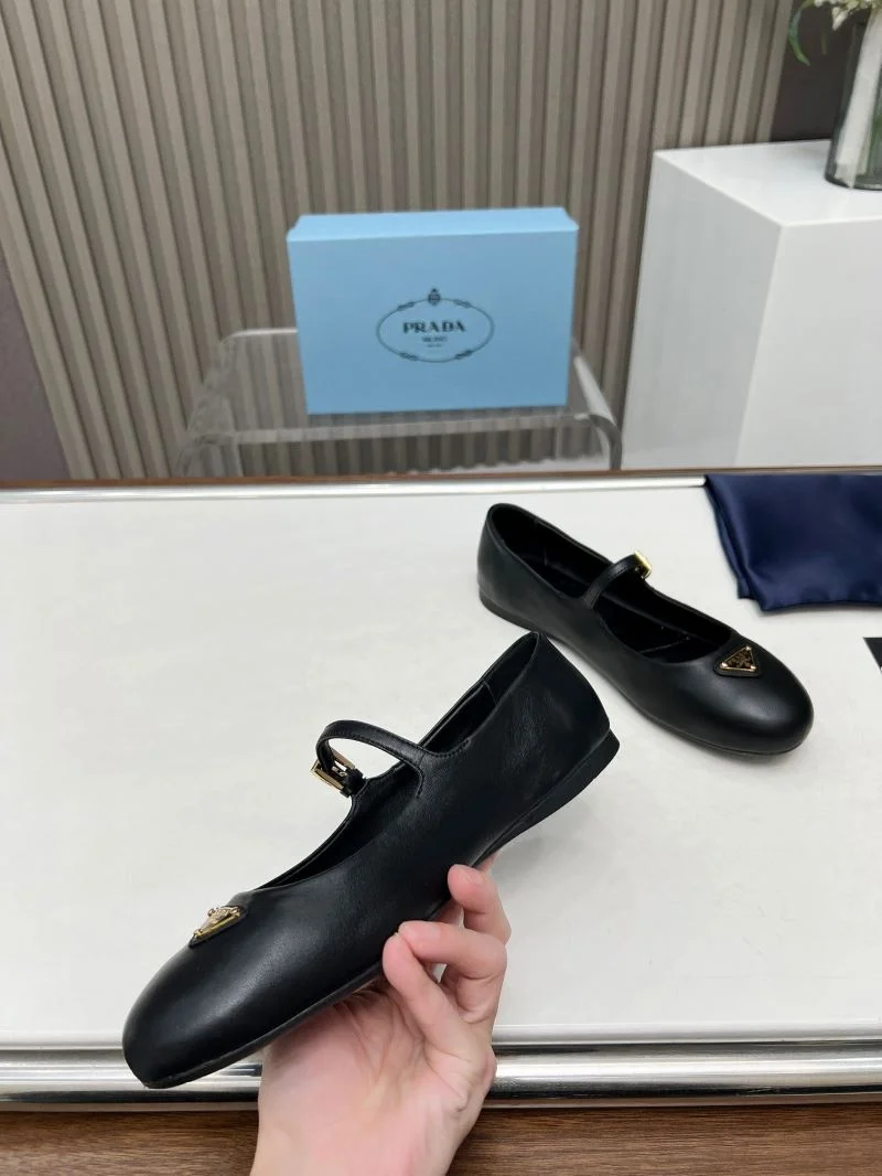 Inexpensive Prada Low Shoes