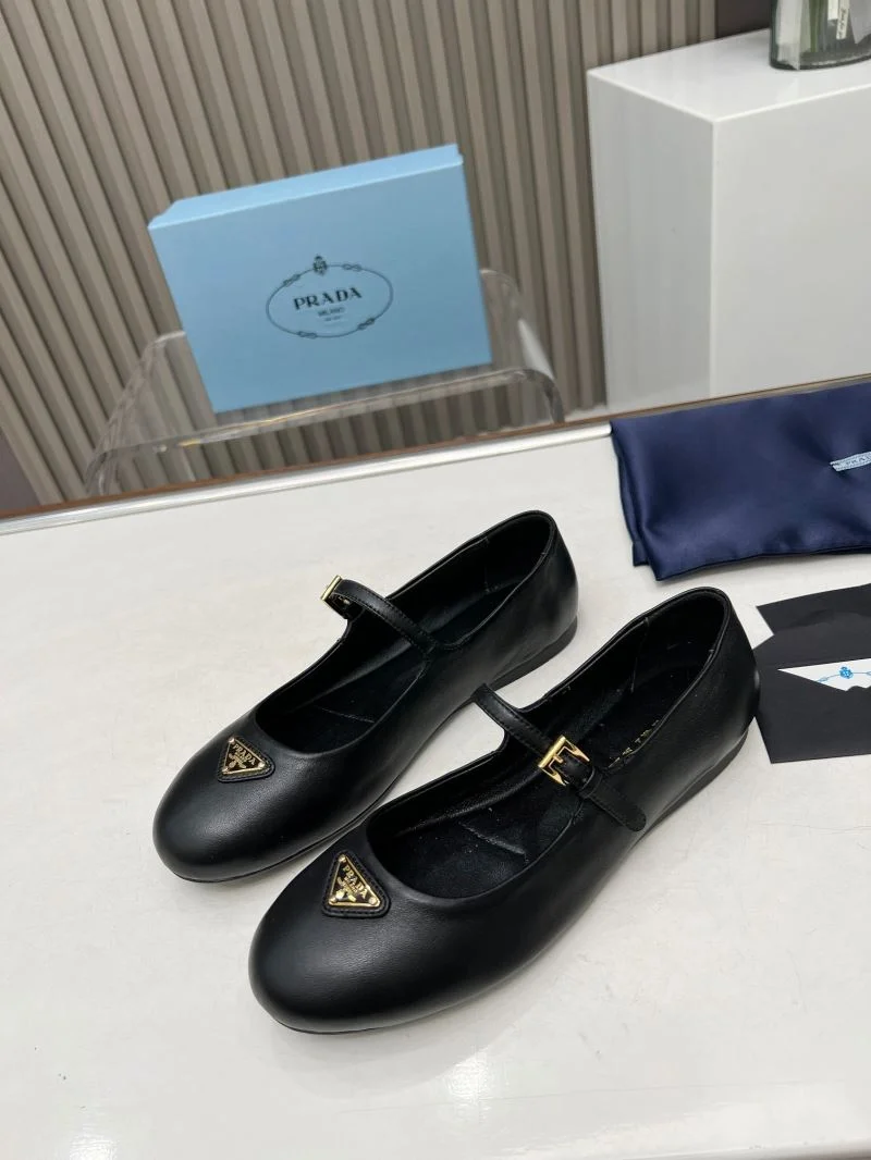 Inexpensive Prada Low Shoes