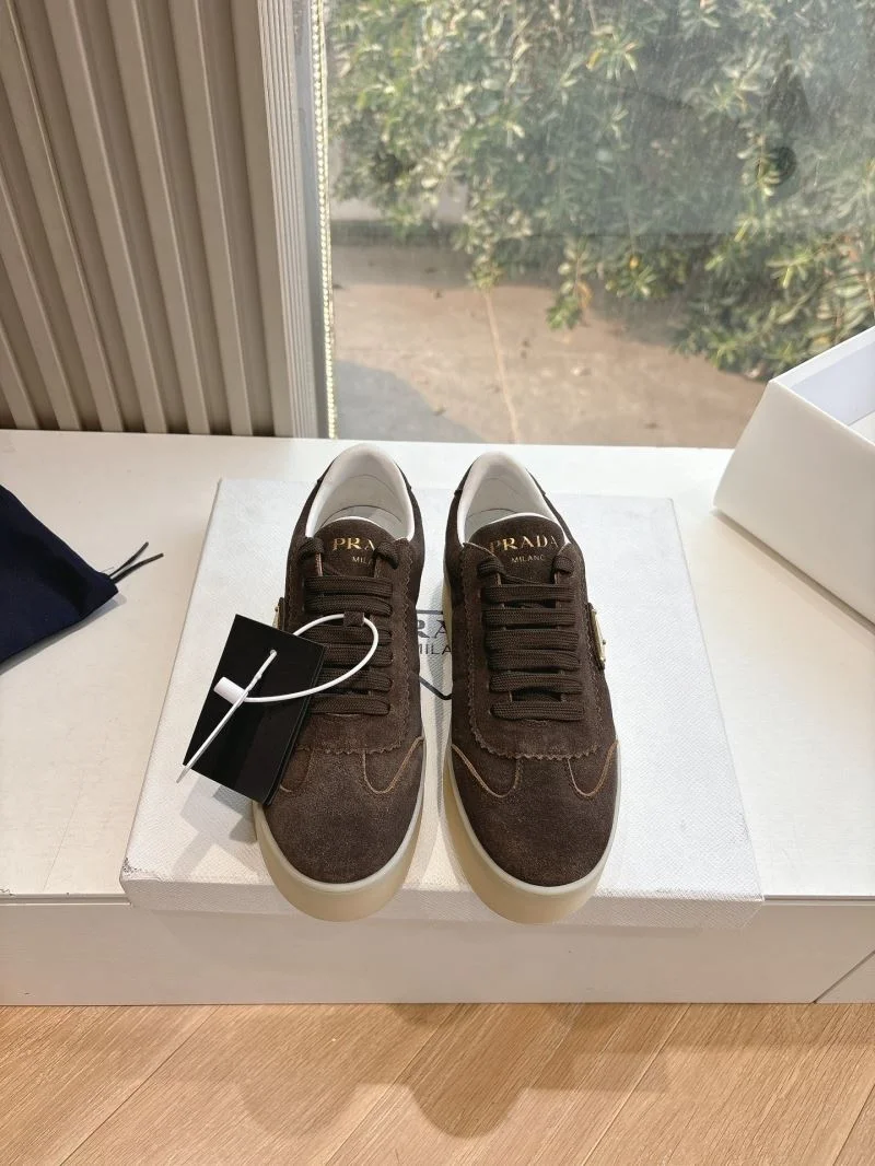 1:1 copy Prada Low Shoes