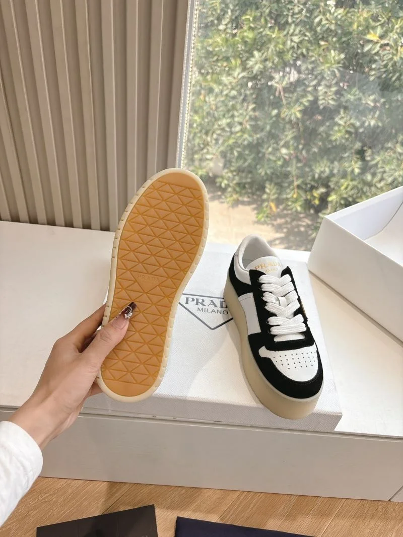 Brand-original Prada Low Shoes