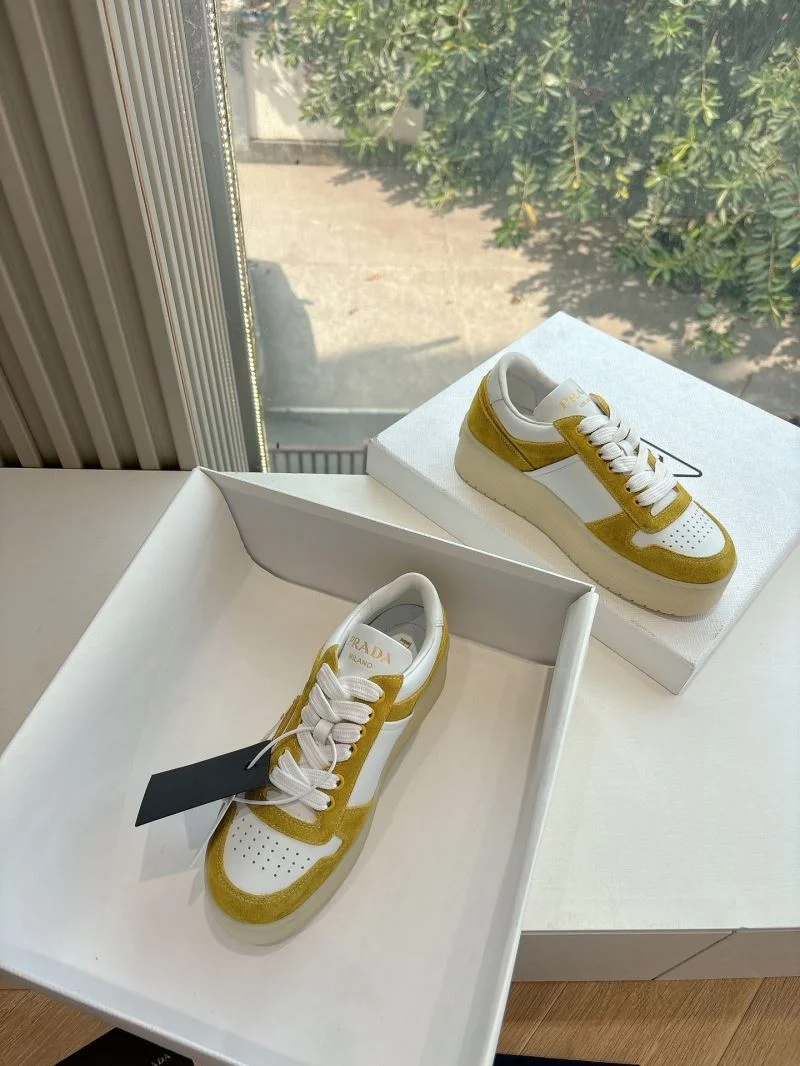 Top match Prada Low Shoes