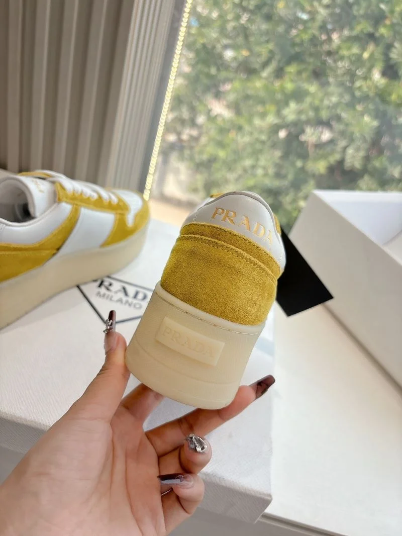Top match Prada Low Shoes