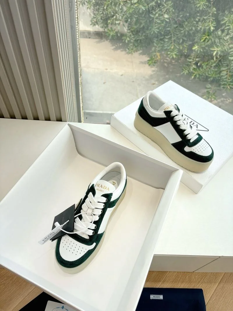 Bargain Prada Low Shoes