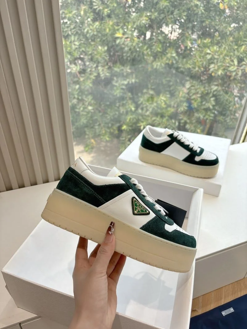 Bargain Prada Low Shoes