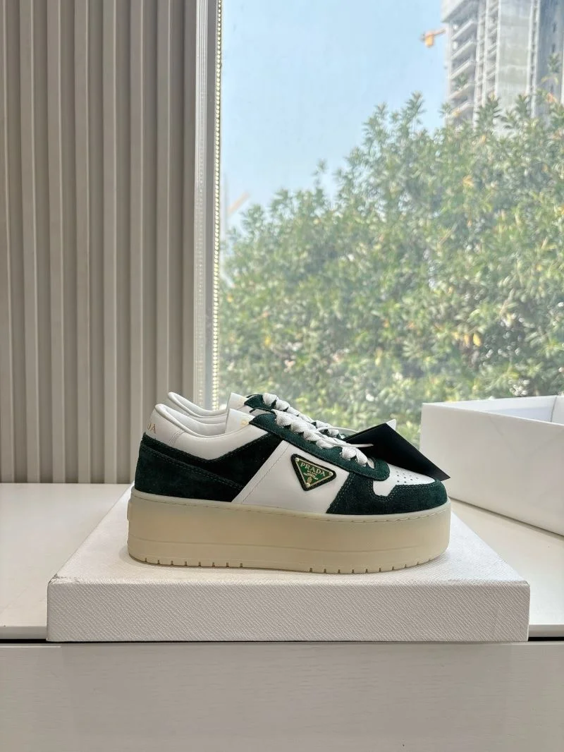 Bargain Prada Low Shoes
